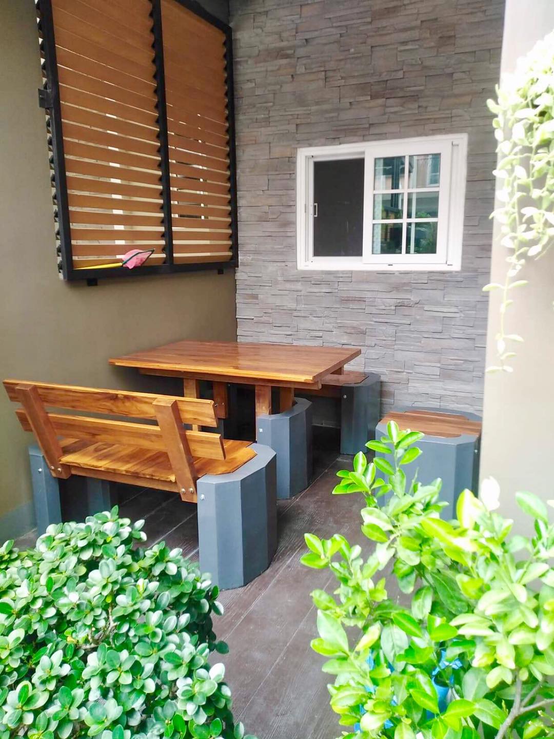 Modern Style Garden Corner Seating Ideas – Engindaily